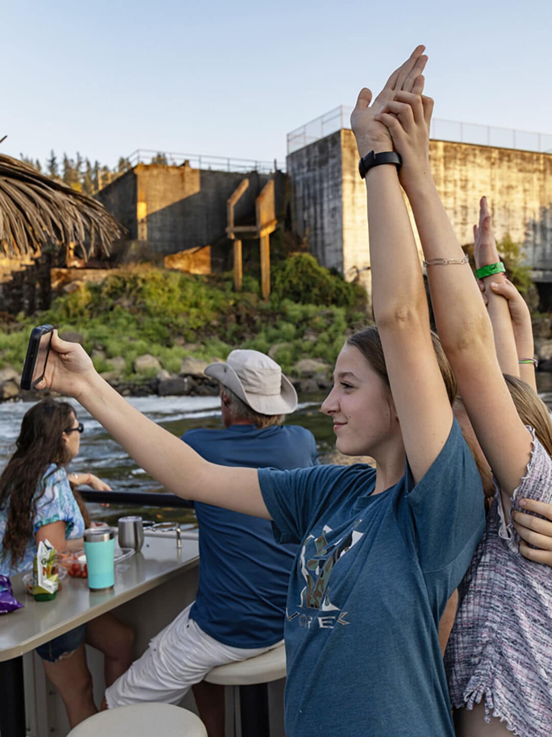 River Tours in Portland, Oregon | ISLAND STYLE CHARTERS | Portland ...
