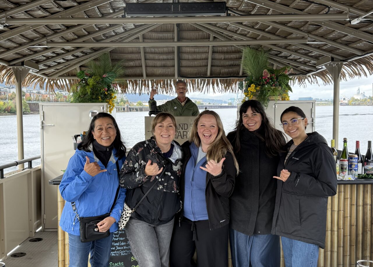 Portland Oregon Boat Tours | ISLAND STYLE CHARTERS | Willamette River ...